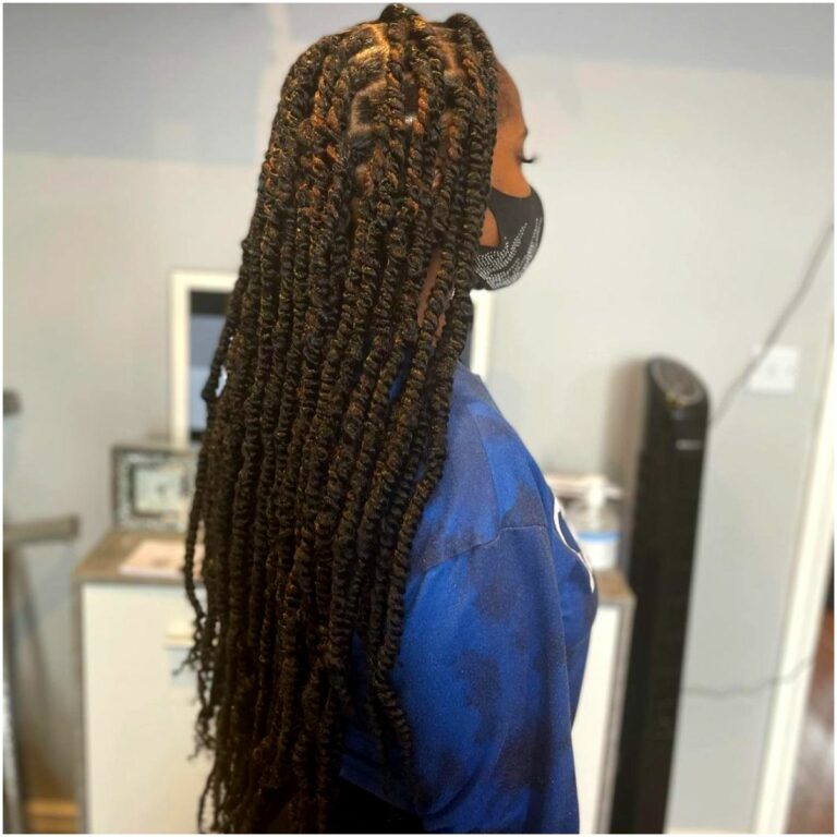 40 Exquisite Passion Twist Hairstyles That'll Turn Heads!